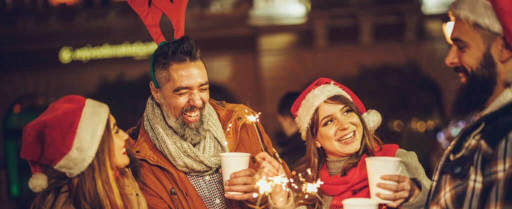 Tips for hosting the perfect Christmas party on your decking